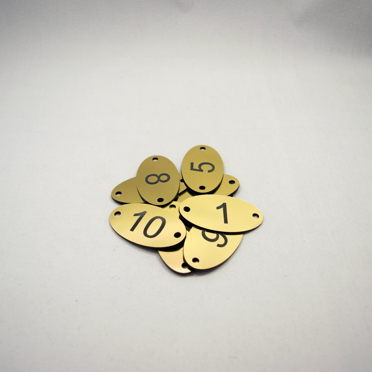 15 Laser Engraved Number Discs 2 Holes for Table Tags - Etsy