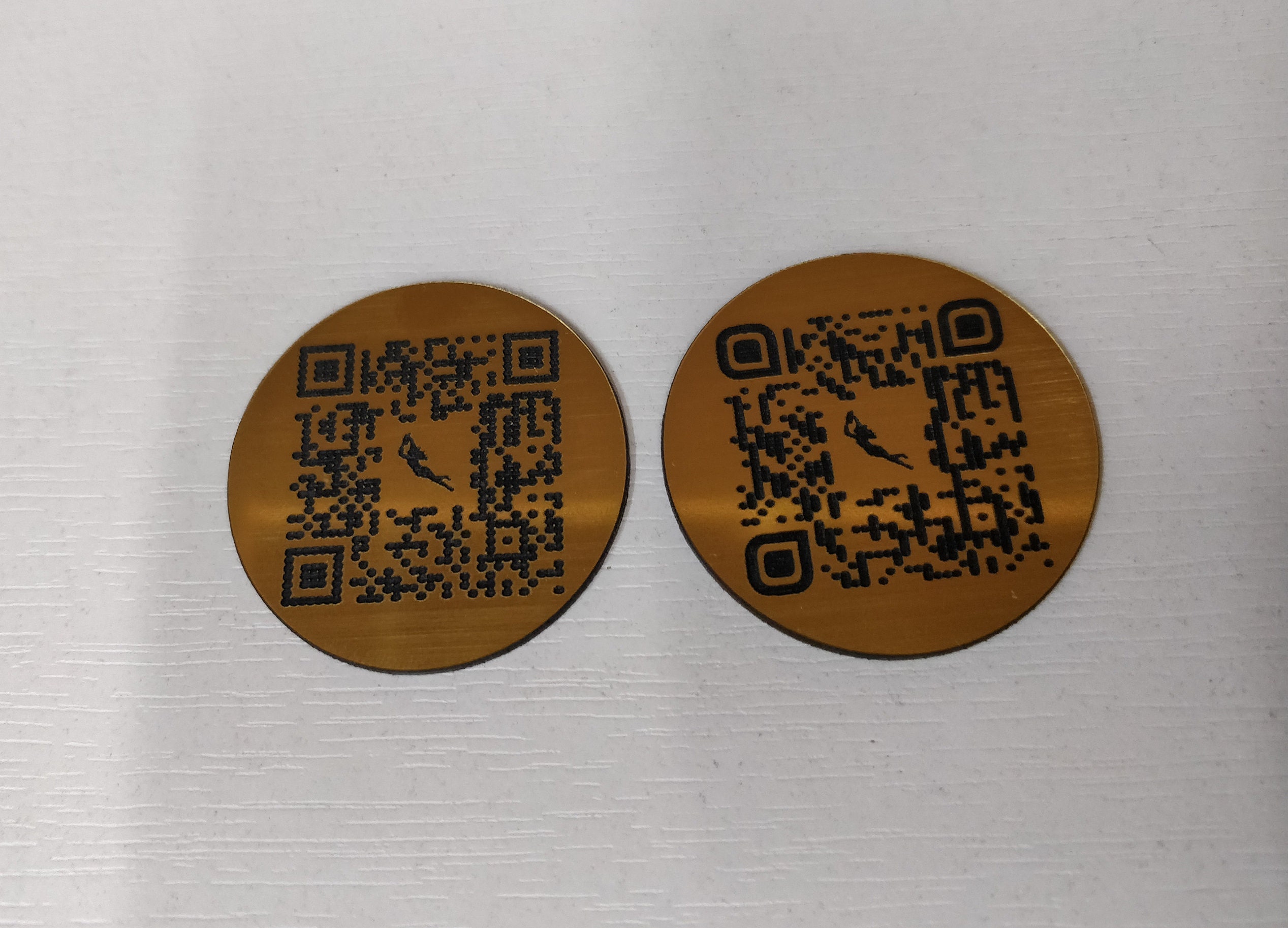 40mm Custom QR Code Laser Engraved Discs Table Tags Locker - Etsy