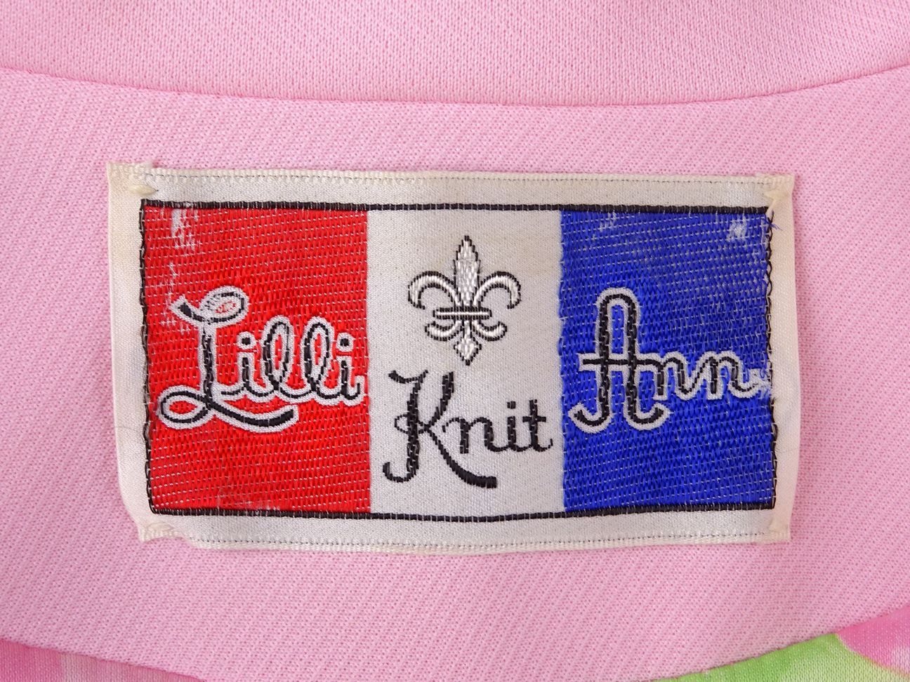 1960s Vintage Lilli Ann / Baby Pink and Flower Pattern / - Etsy