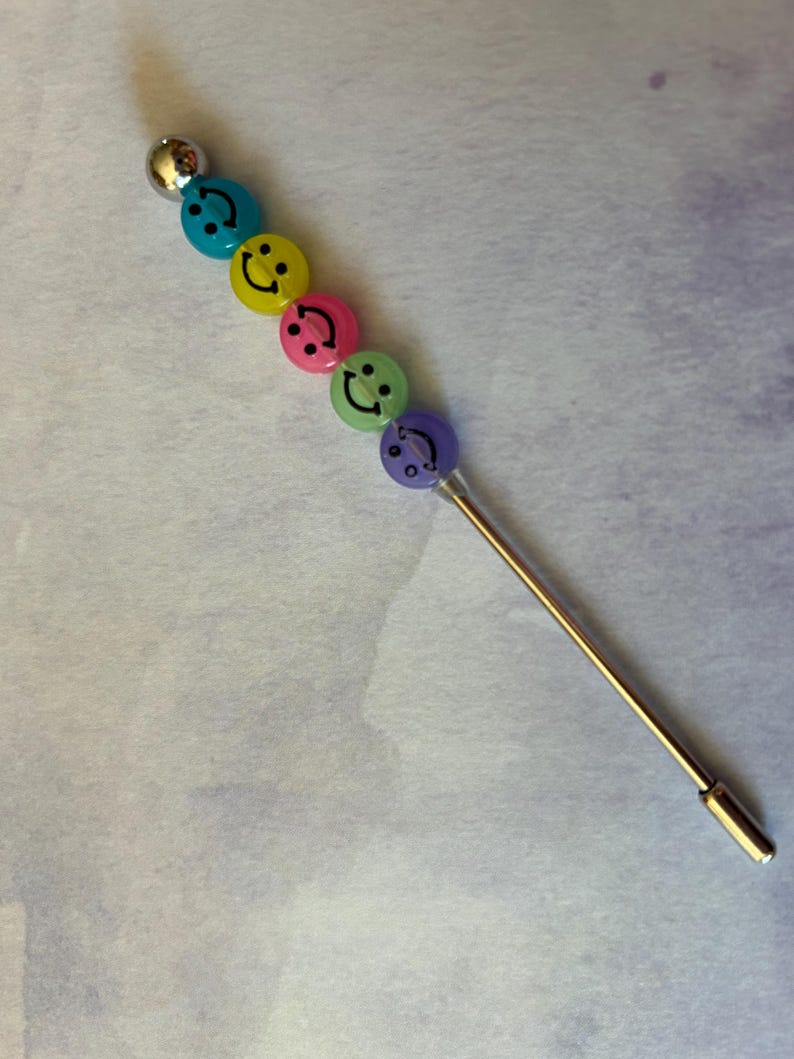 Smiley Faces/bright Colors/cake Decorating/cookies/candy Making/icing ...