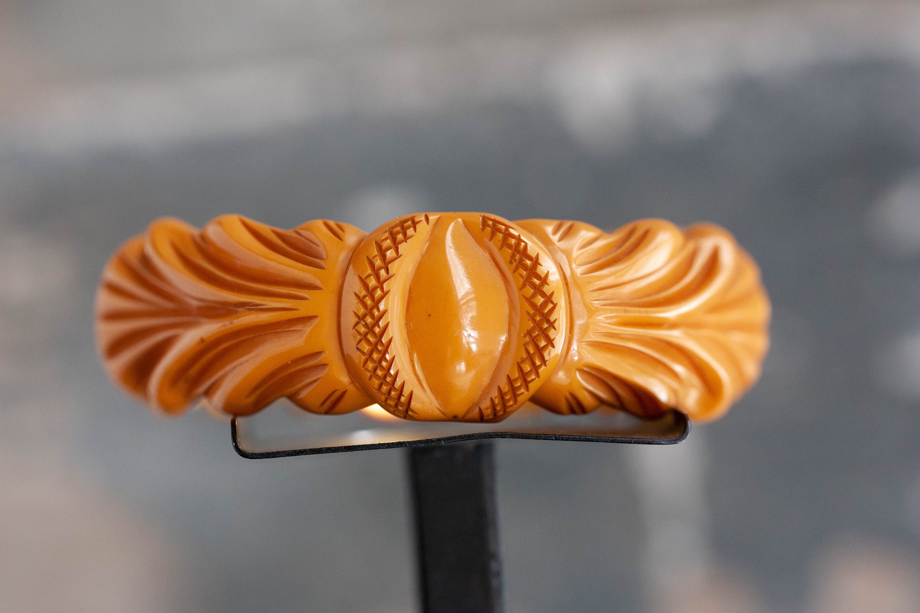 Vintage Butterscotch Bakelite Bangle Carved Bakelite Bangle - Etsy