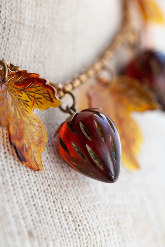 1930's Bakelite Acorn Charm Necklace, Vintage Root Be… - Gem