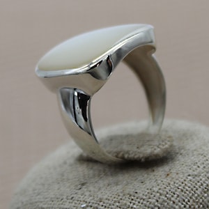 White Shell Ring, Real Mother of Pearl, 925 Silver Ring, Summer Ring ...