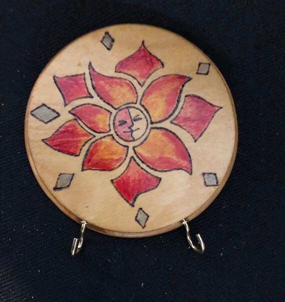 Smiling Sun Face Key Holder | Etsy