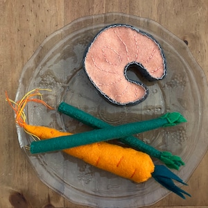 Wool Felt Salmon and Veggie Play Foods Handmade Hand Stitched - Etsy