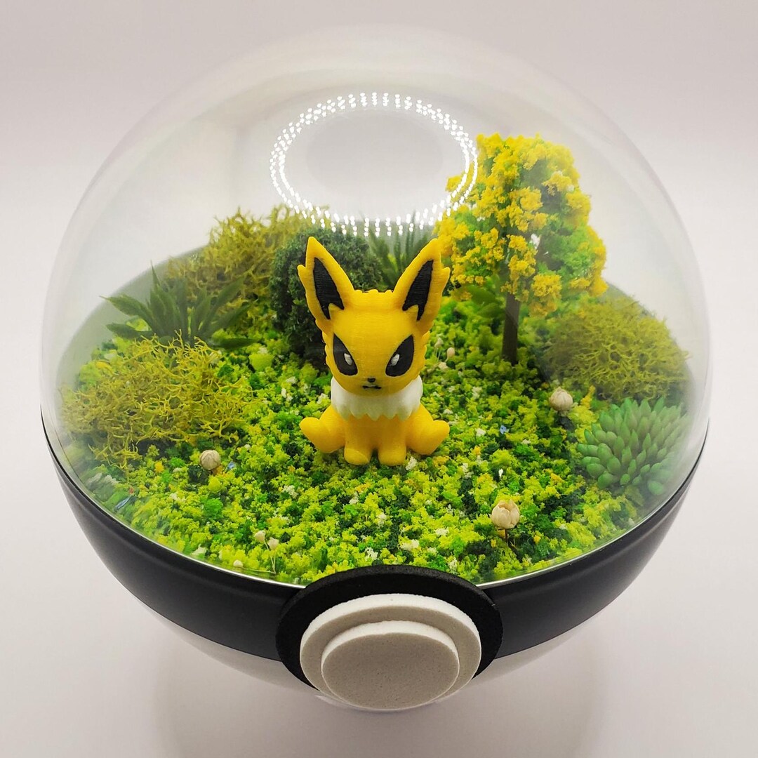 Eeveelution Jolteon Poke'rarium 4in, Terrarium, With Stand - Etsy