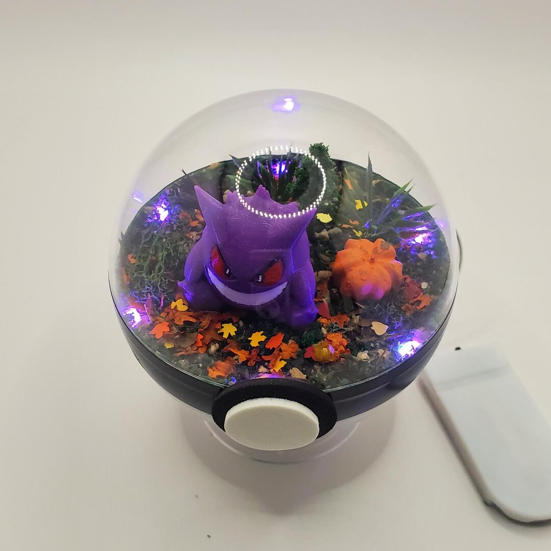 Gengar Poke'rarium 3in Pokemon Pokeball Terrarium, Purple Leds, Fall ...