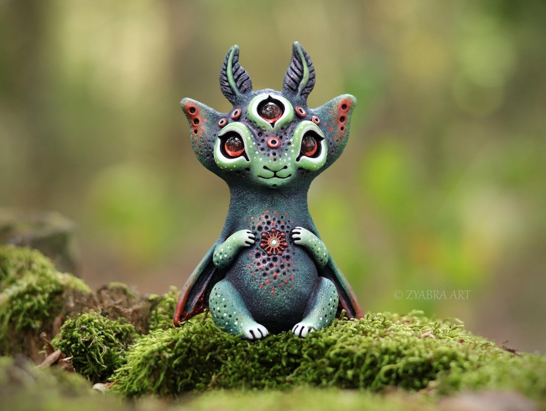 Space Moth - Handmade Fantasy Alien Creature Figurine for Home Decor - Etsy