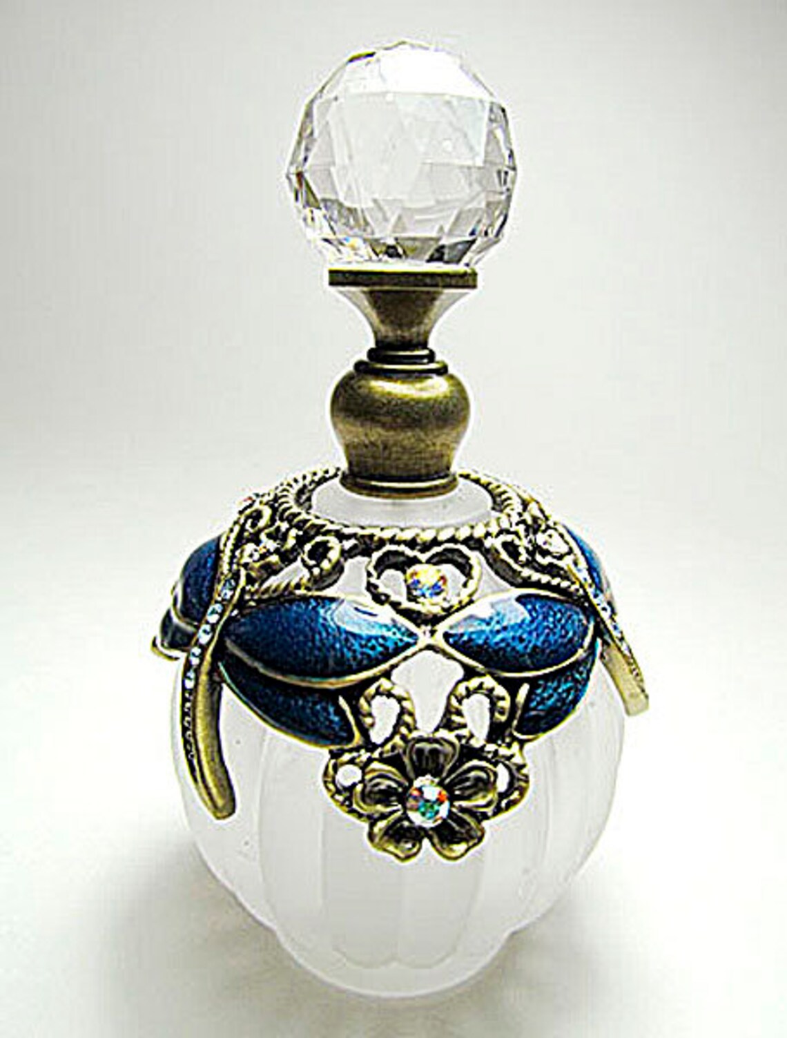 Antique Perfume Bottle With Crystal Screw Cap and Rod. - Etsy Canada