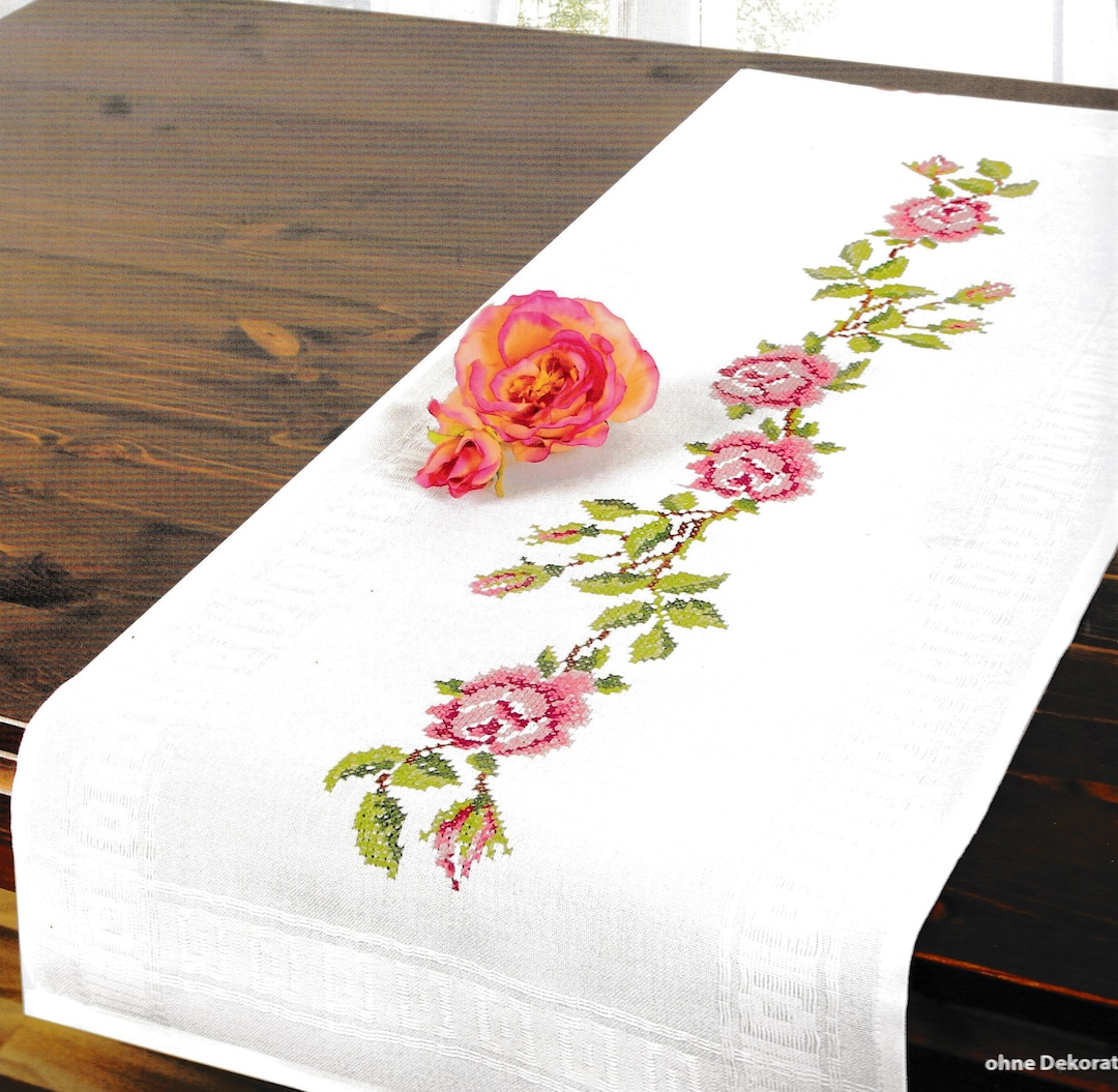 Table Runner Kit for Cross Stitch Embroidery "roses" Schafer 6940R - Etsy