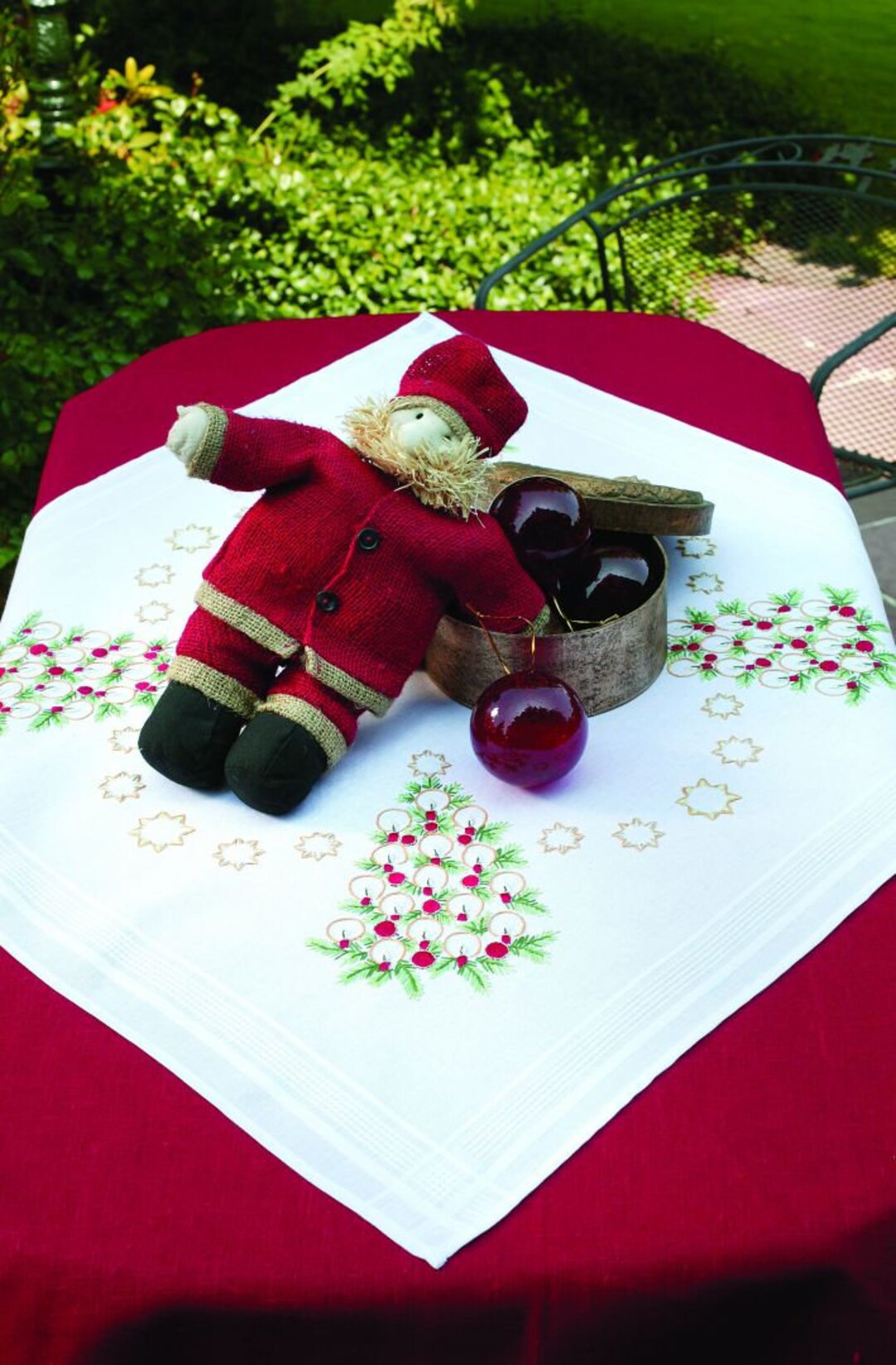 Tablecloth Kit for Satin Stitch Embroidery Duftin "christmas Tree With ...