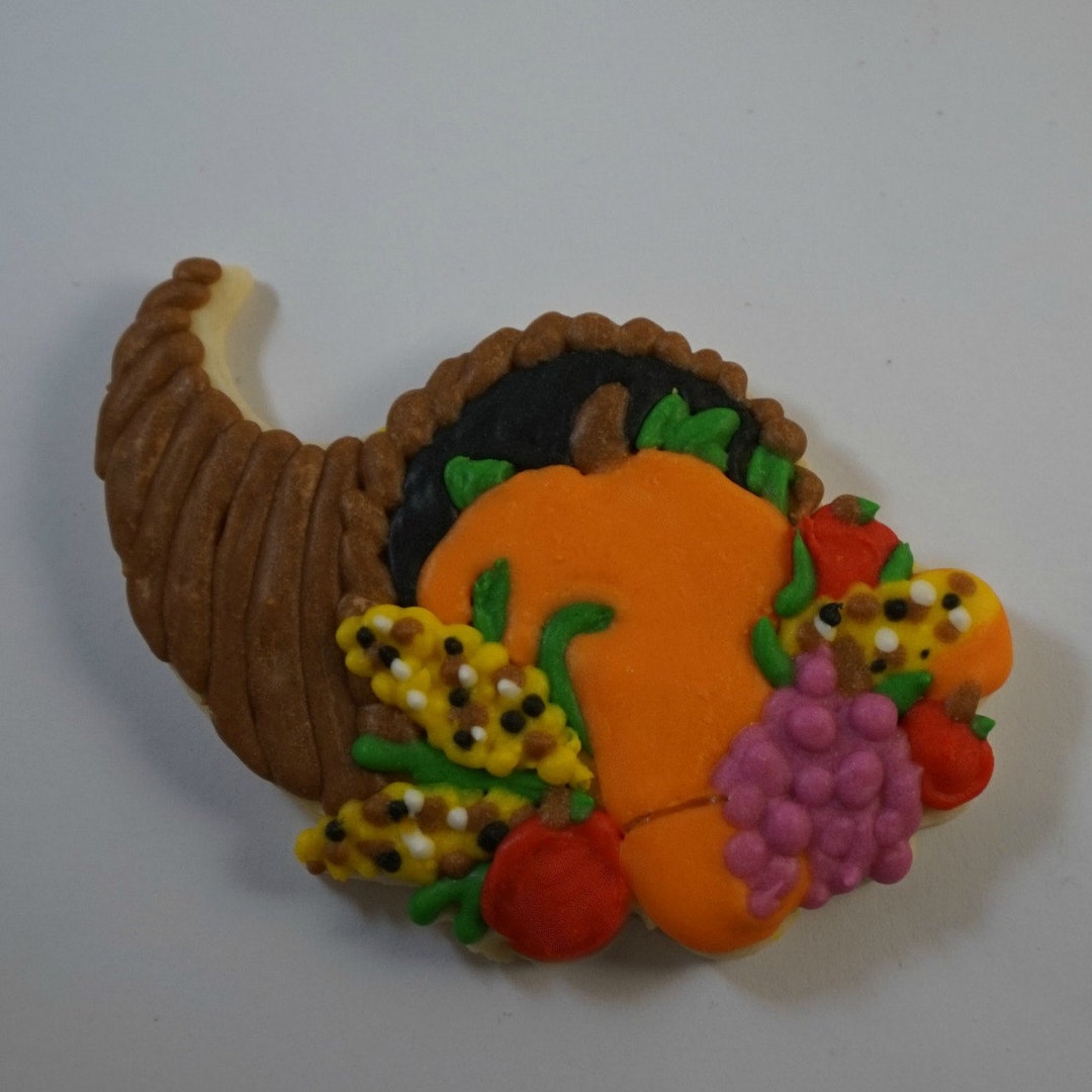 Cornucopia Cookie Cutter: Thanksgiving Fall Baking - Etsy