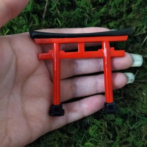 Miniature Torii Gate - Torii Gate - Miniatures - Fairy Garden - Resin ...