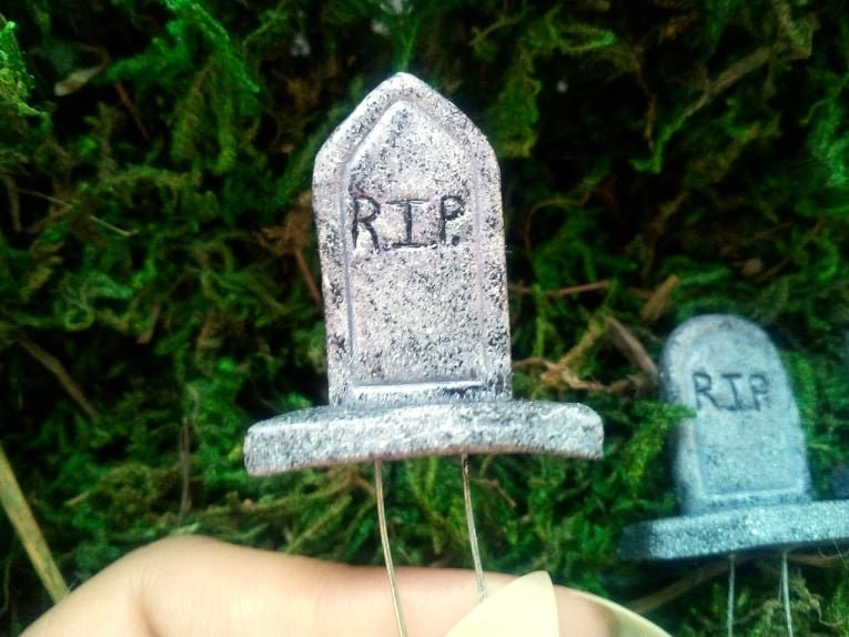 Miniature Tombstone - Tombstones - Miniature Graveyard - Fairy Garden ...
