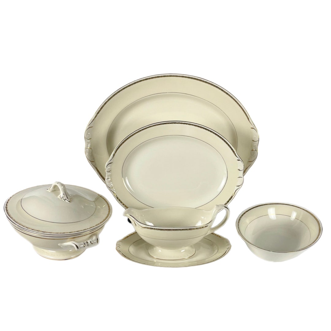 Georgian Eggshell Porcelain Ivory Banded Dishes by Homer Laughum ...