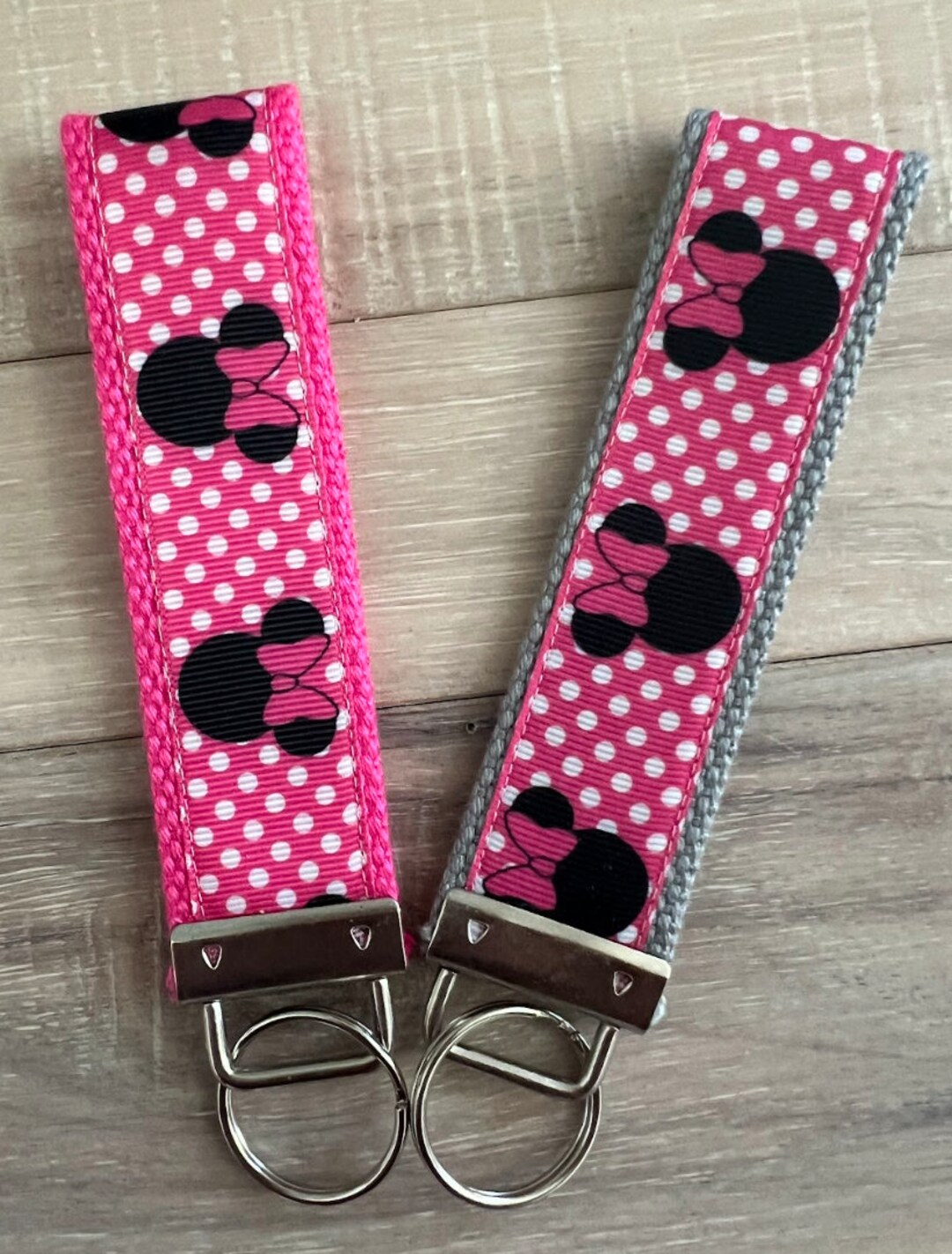Minnie Mouse Key Fob - Etsy