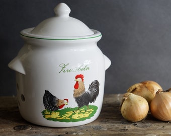 Ceramic Onion Jar | Etsy