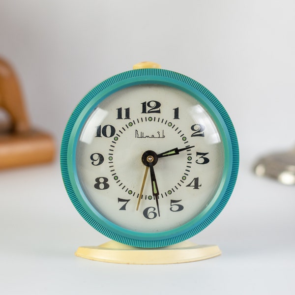Wind up Alarm Clock - Etsy