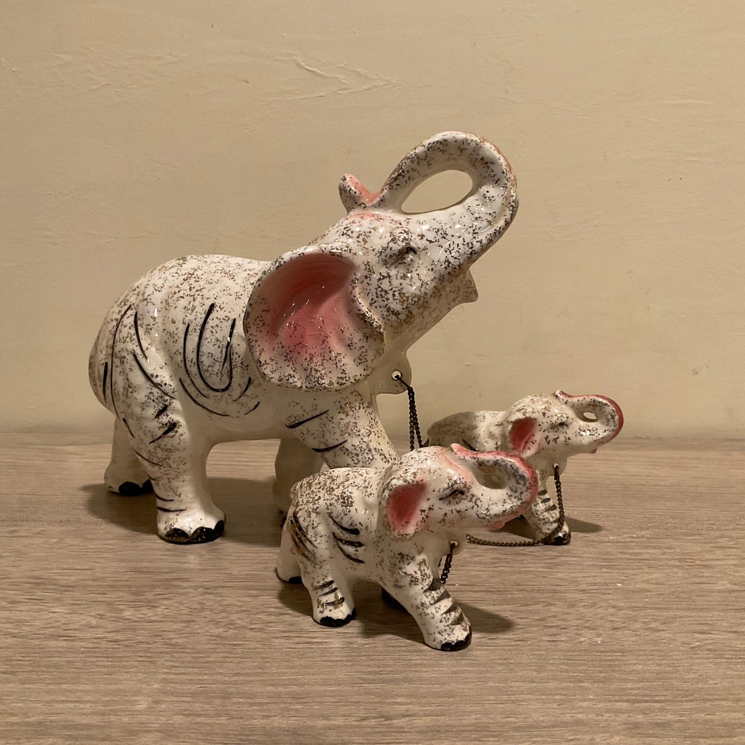 Vintage Mid Century Family of 3 Ceramic Elephants Connected With Chains ...