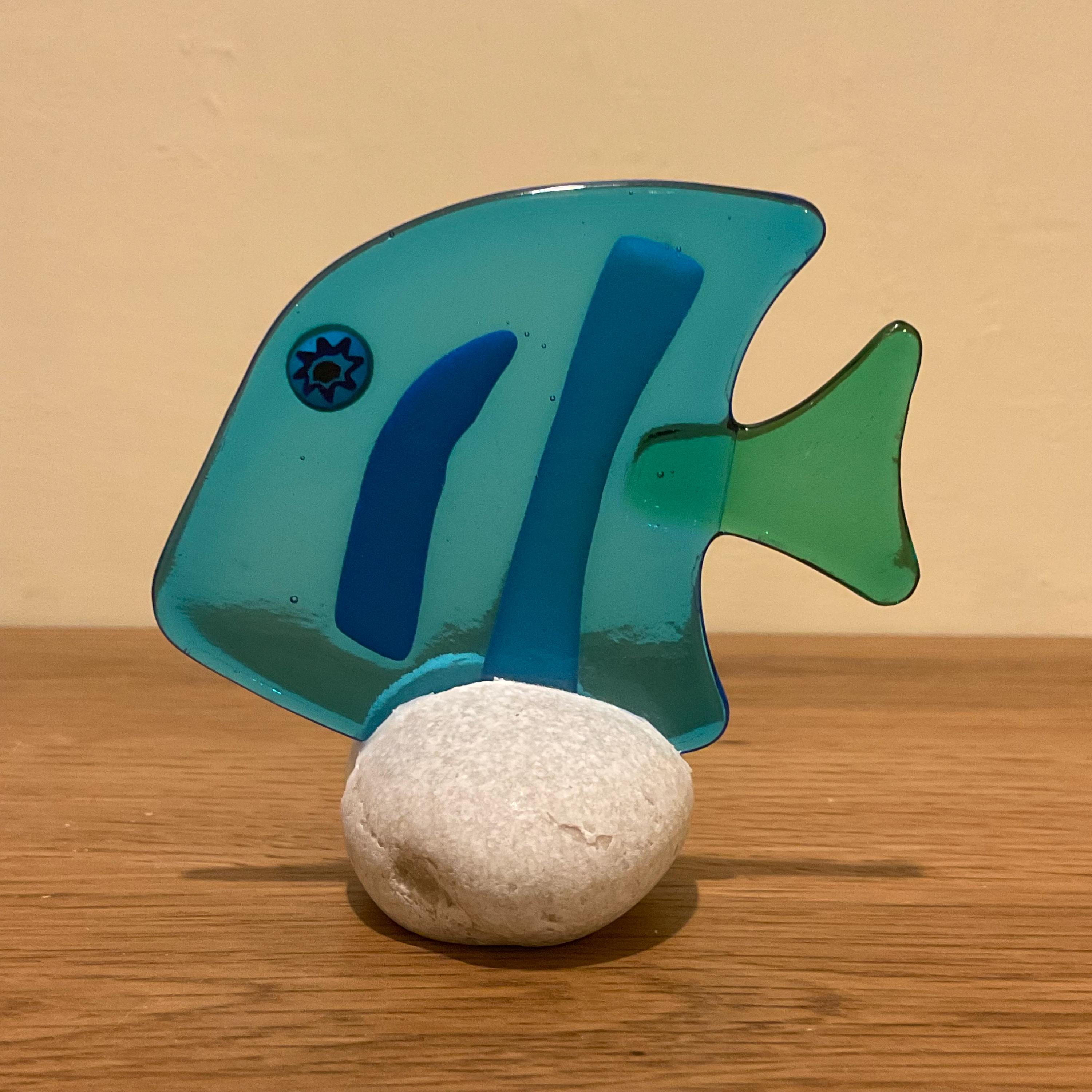 Stained Glass Angelfish Suncatcher: Coastal Rock Decor, 3.5” - Etsy