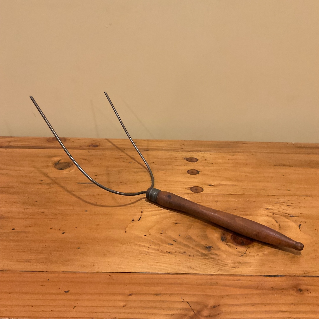 Antique Pie Lifter With Metal Prongs and Wooden Handle Rustic Kitchen ...