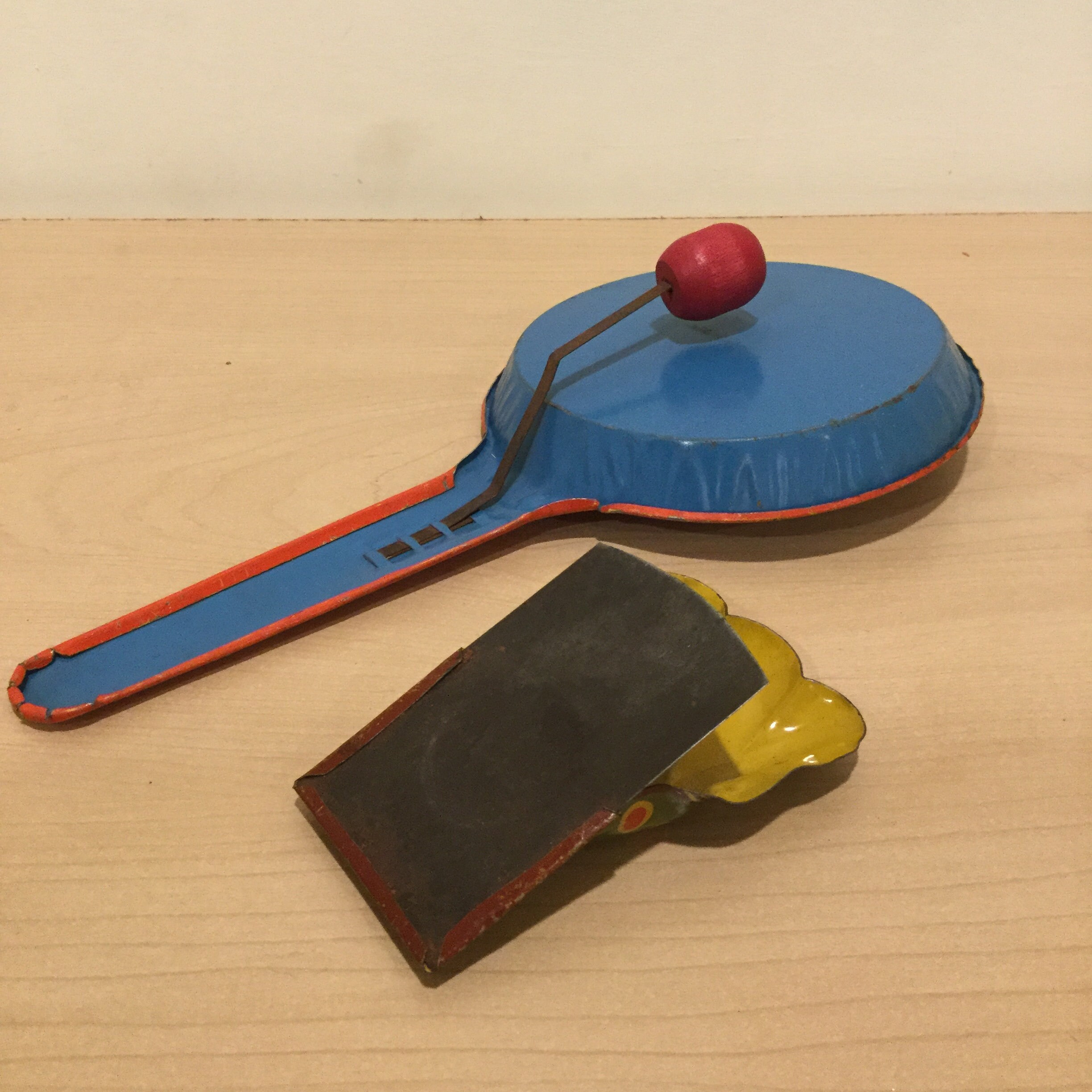 Vintage 1940s Tin Noise Makers Metal Clicker Frog Paddle - Etsy