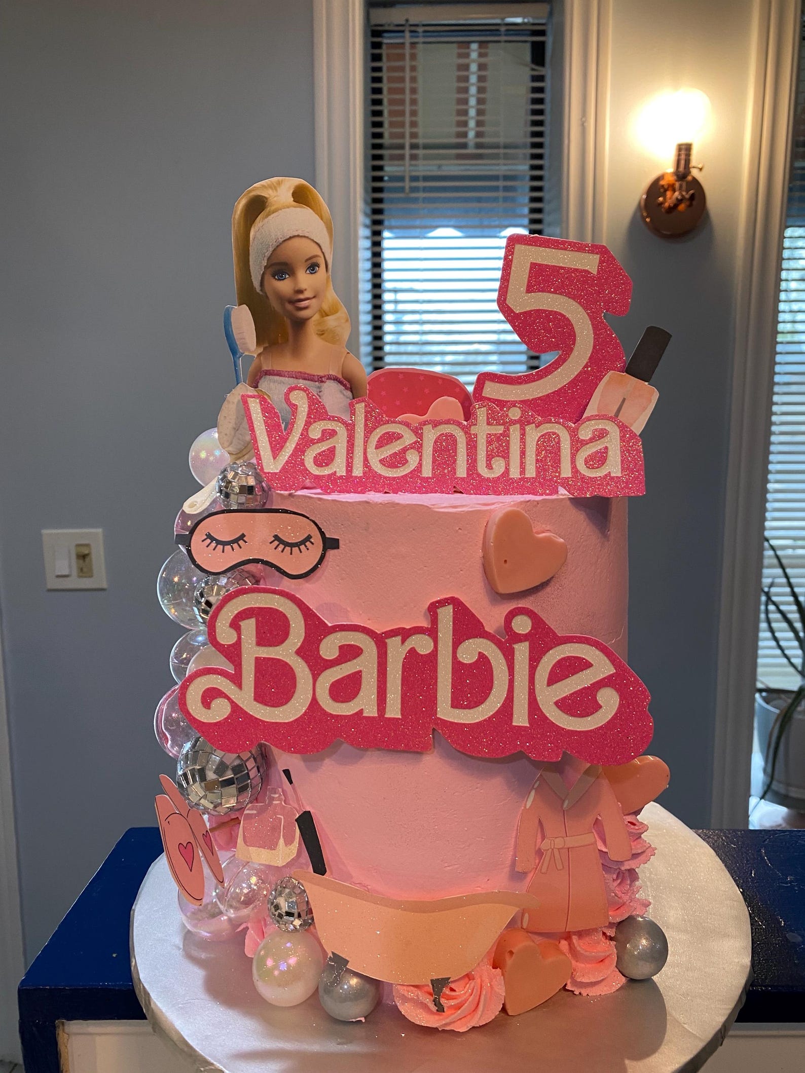SPA Barbie Cake Topper - Etsy