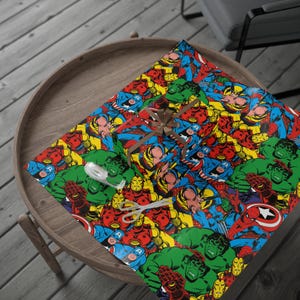 MARVEL SUPERHEROES Birthday Wrapping Paper Gift Idea Comic Book Special ...