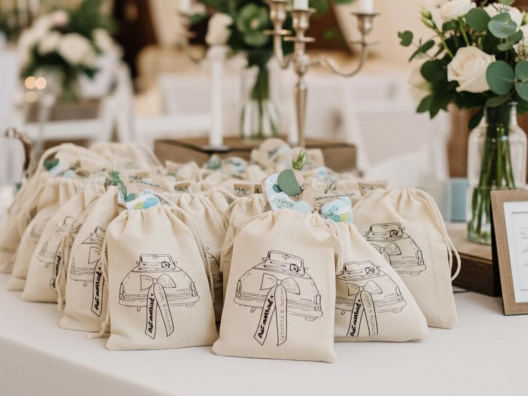 Customizable Wedding Name Bag Entertainment Bridal Shower Favor Wedding ...
