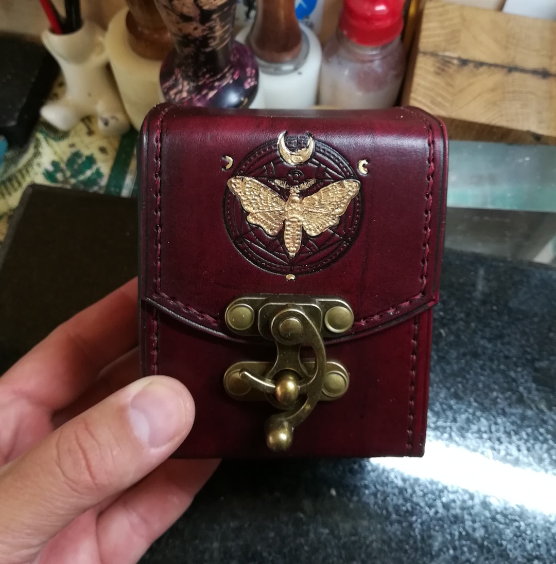 Leather MTG Deck Box: MTG Card Case, for 100 Sleeved Cards ,handmade - Etsy