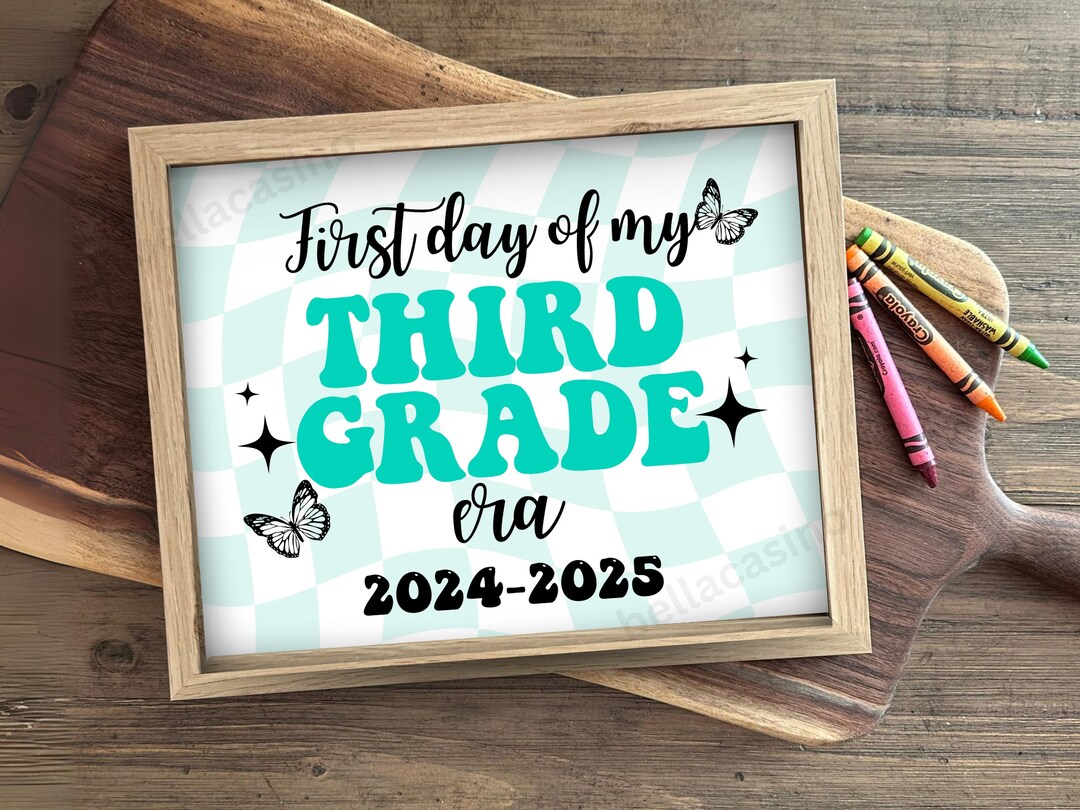 First Day of 3rd Grade Sign, First Day of School Sign, Printable 3rd ...
