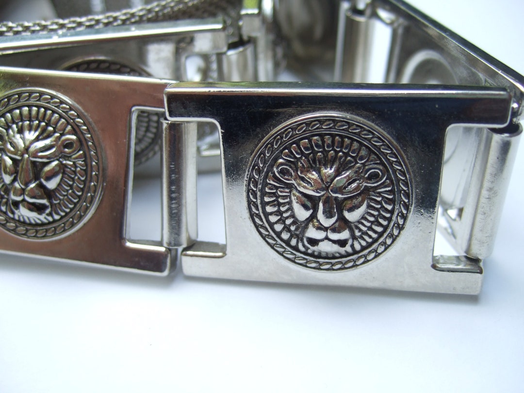 Sleek Silver Metal Feline Medallion Mesh Link Belt C 1990s - Etsy