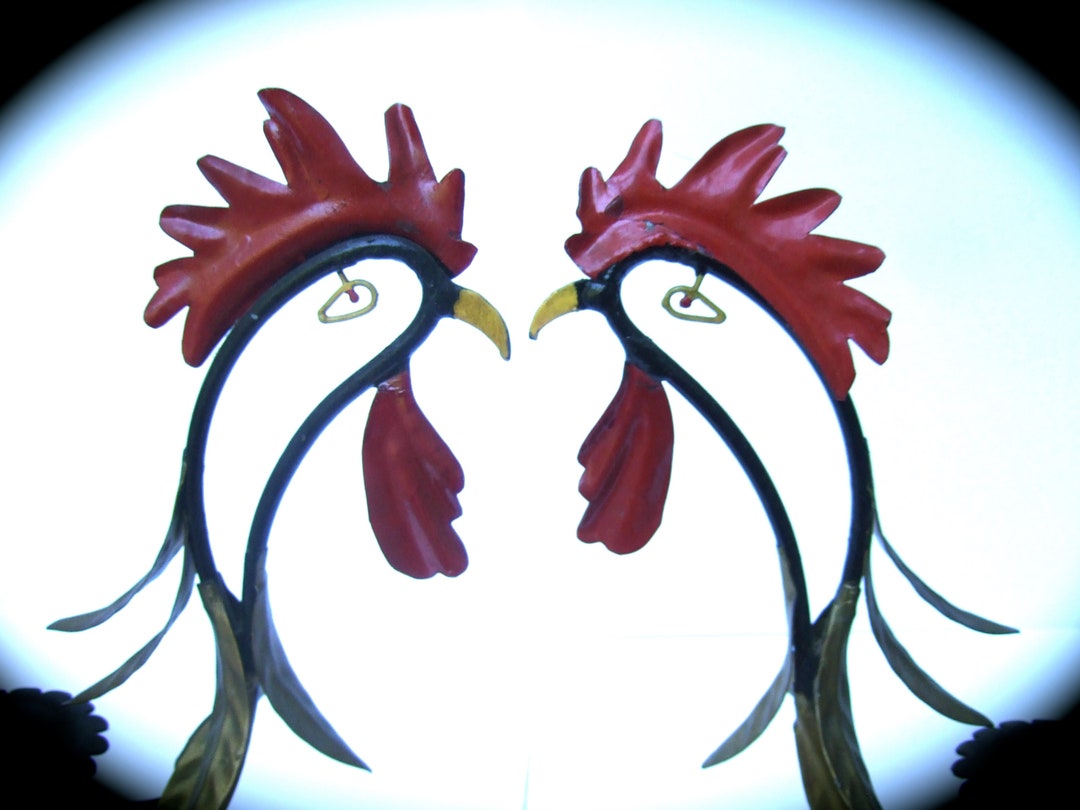Avant-garde Pair of Italian Midcentury Metal Artisan Rooster Large ...