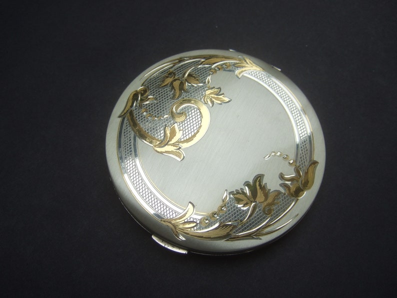 Sterling Silver Etched Floral Compact Designed by Elgin C 1960 - Etsy