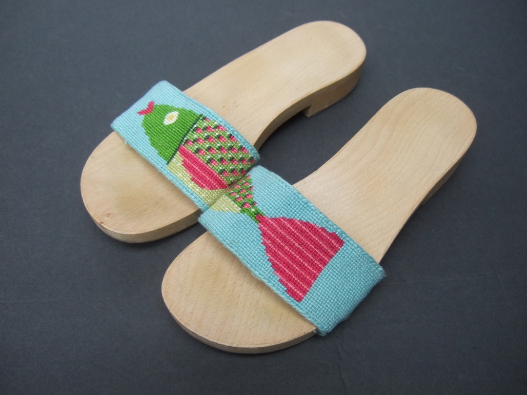 Italian Needlepoint Wood Fish Slip on Sandals Size 38 - Etsy
