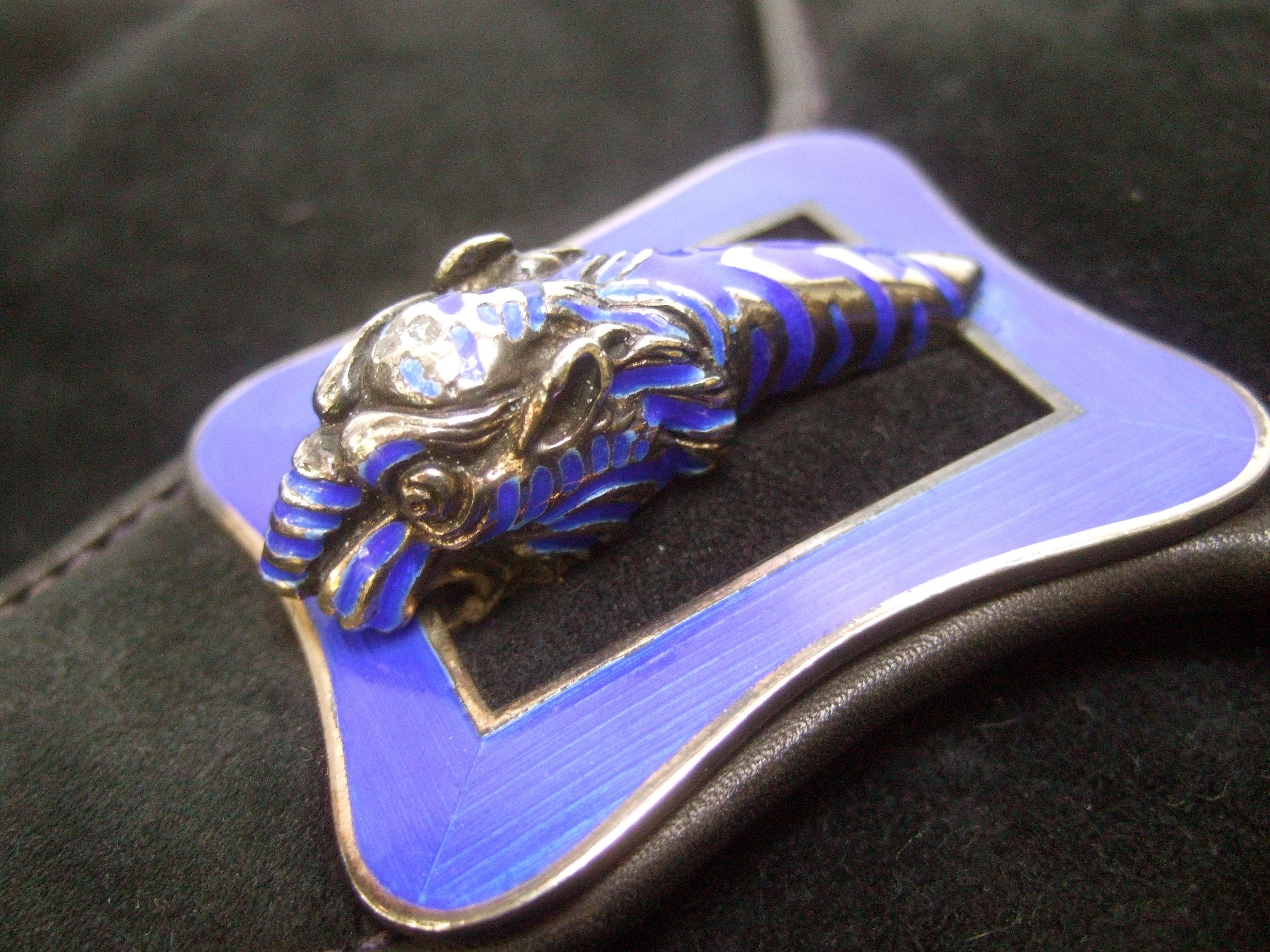 GUCCI Sterling Silver Tiger Emblem Black Suede Shoulder Bag C | Etsy