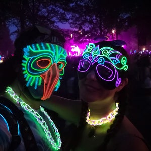 Light-up Glow Choker ™ -handmade EL Wire Necklace,outfit,braided,edm ...