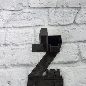 Custom Mask Display Stand! ~ 3D Printed Display Stand, Battery Pack ...