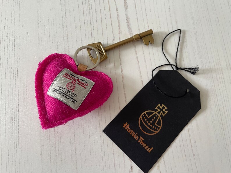 Harris Tweed Heart Keychain, Wool Anniversary Gift - Etsy UK
