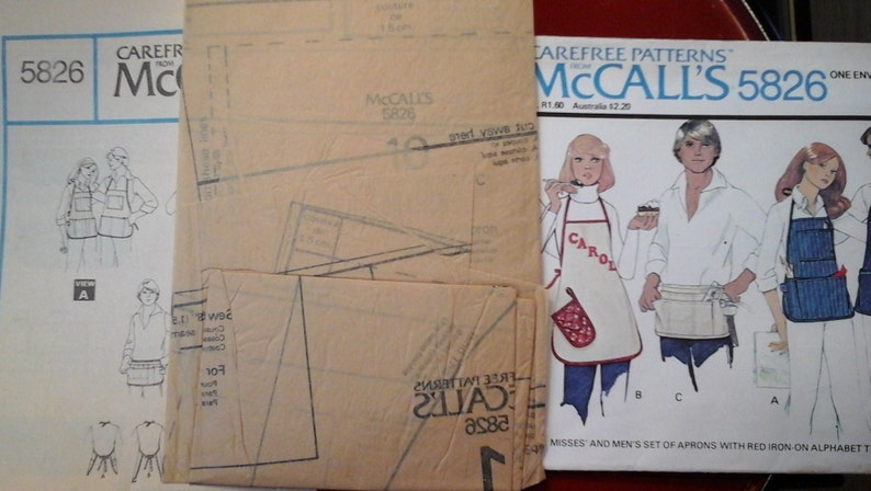 Vintage McCall's 5826 Set of Aprons & Potholder Pattern UNCUT, monogram ...