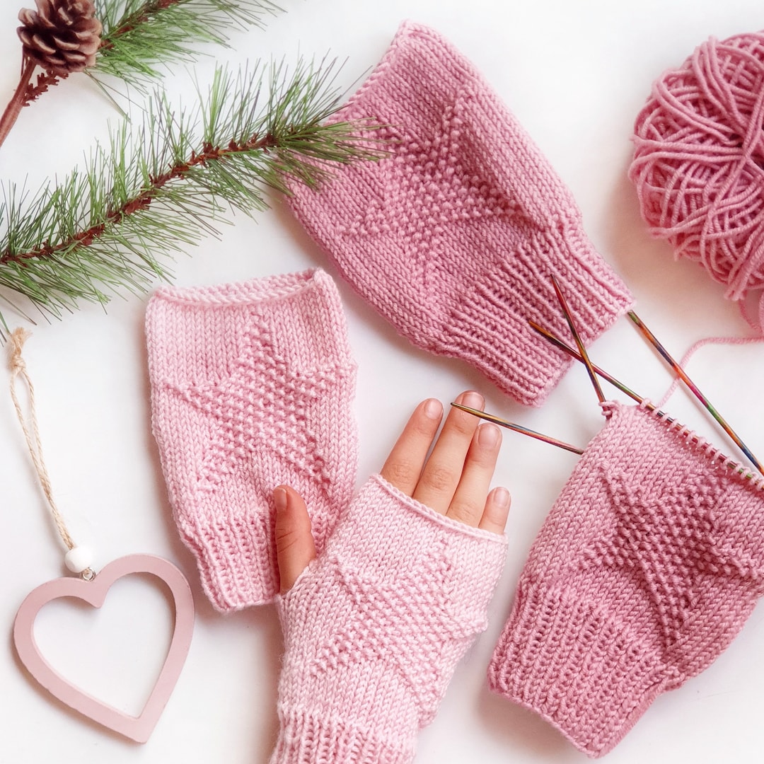 German Knitting Pattern for Cuffs in Children Size 5-6 Years, 7-9 Years ...