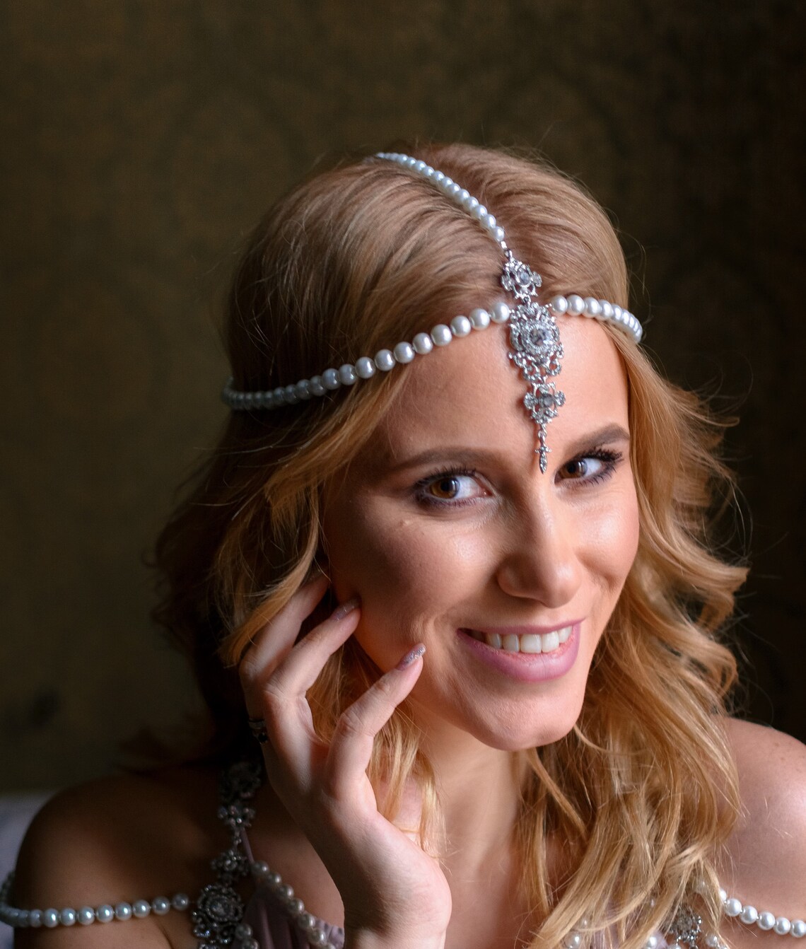 Wedding headpiecePearl headpieceBridal foreheadWedding | Etsy