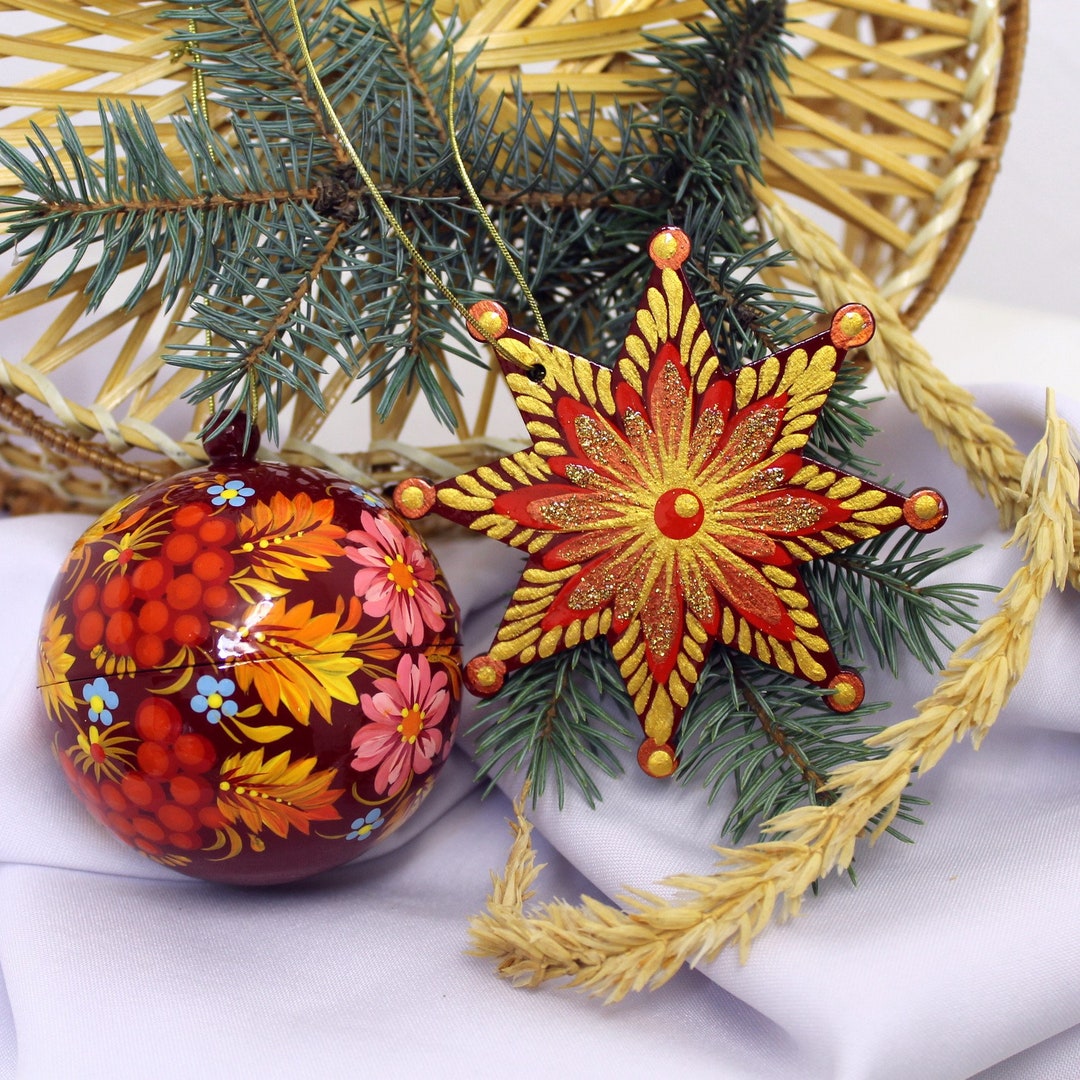 Exclusive Painted Wooden Christmas Ball Openable and Star Ornament ...