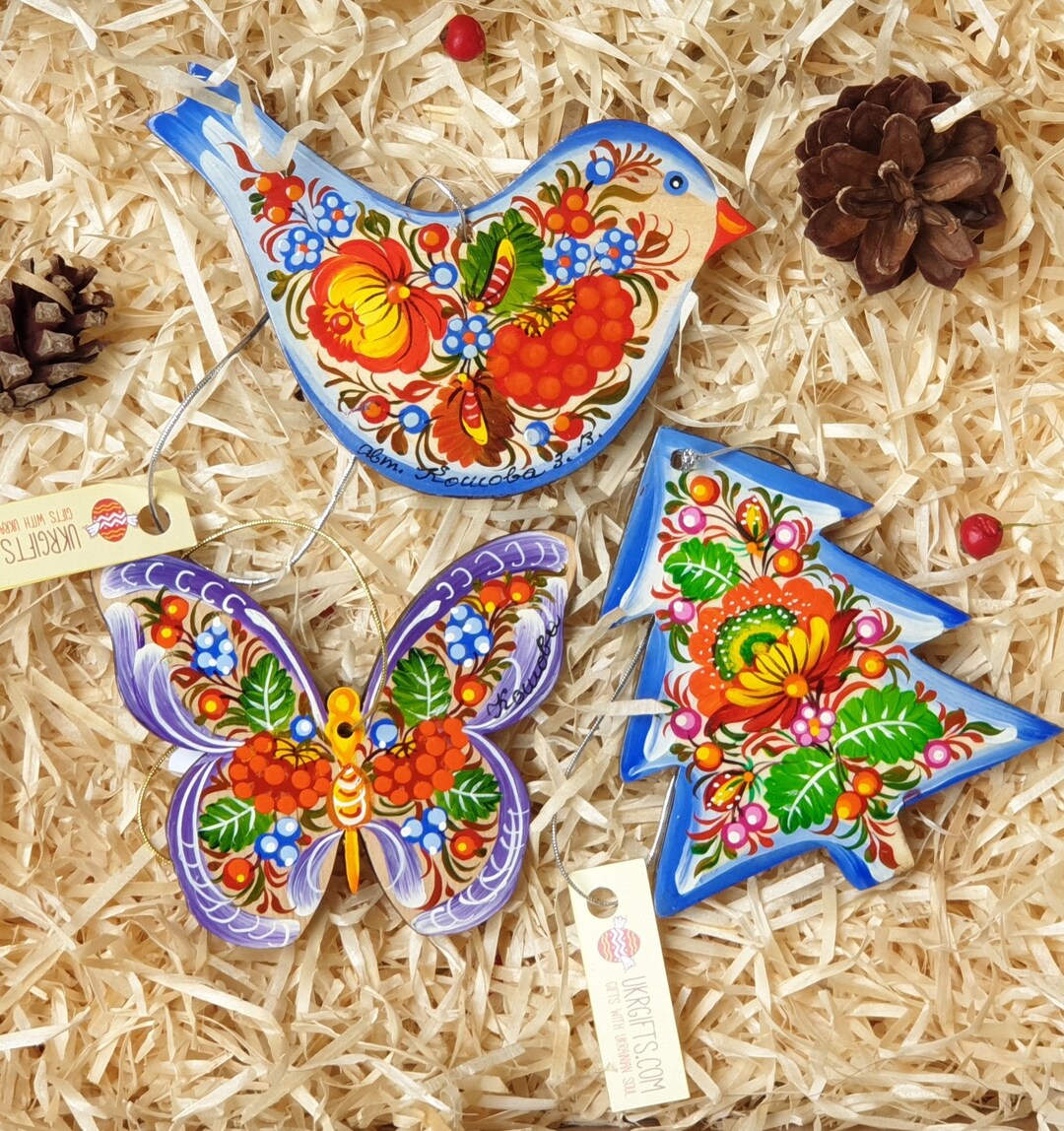 Wooden Christmas Ornaments Hand Painted Tree Decorations Bird ...