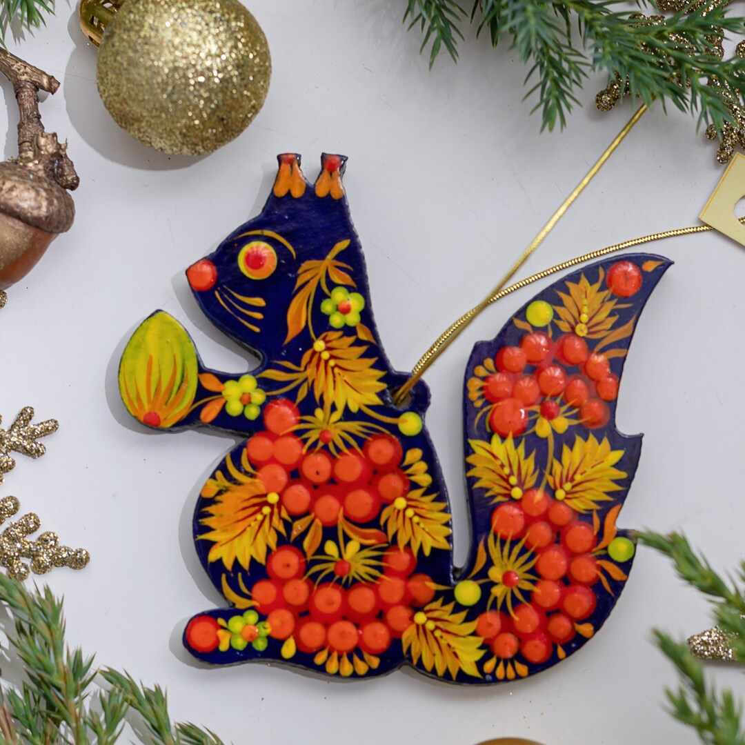 Squirrel Christmas Decorations Handcrafted, Wooden Christmas Tree ...