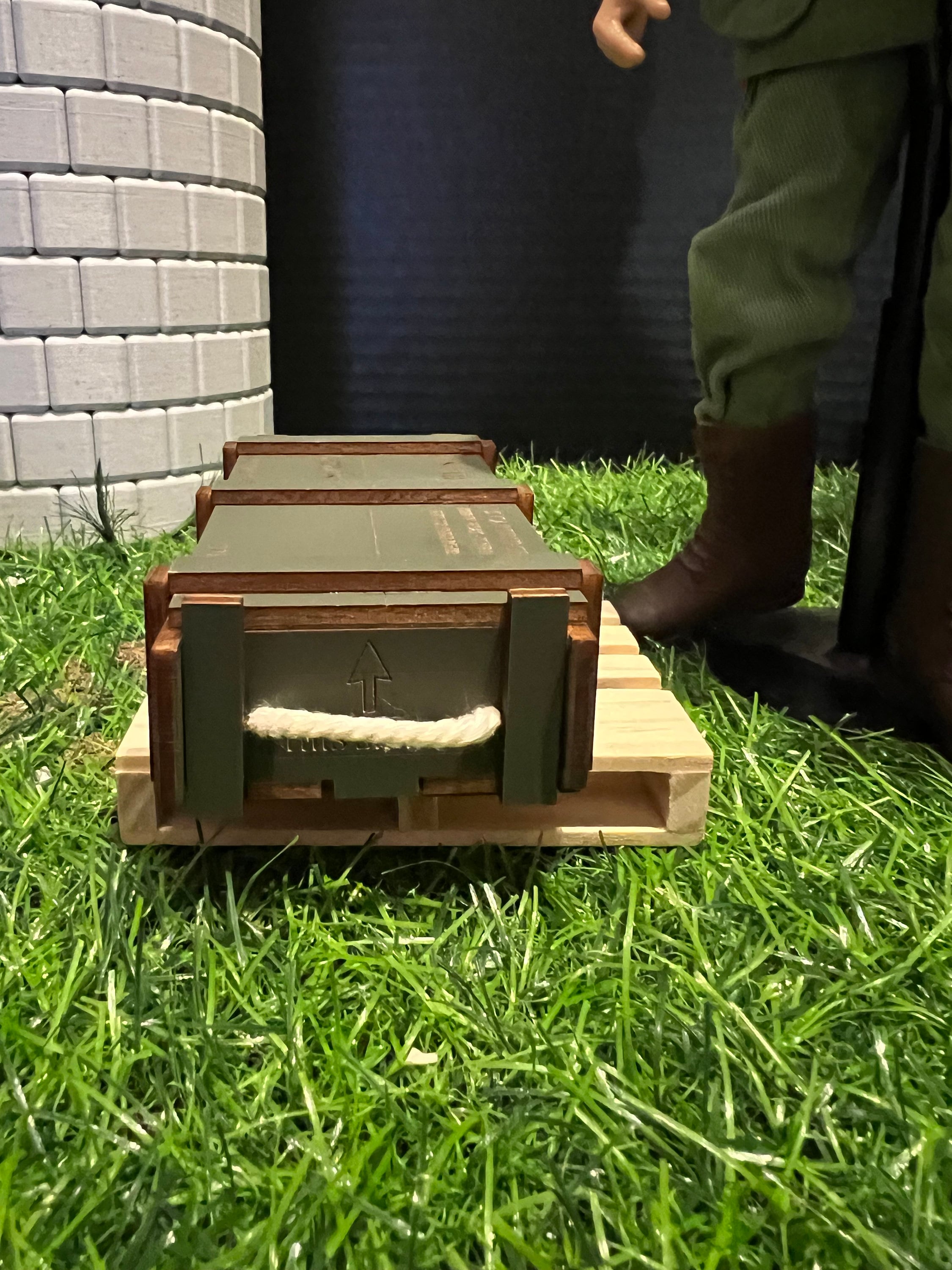 Gi Joe / Action Figure Custom 106mm Recoilless Rifle Wood Green Crate ...