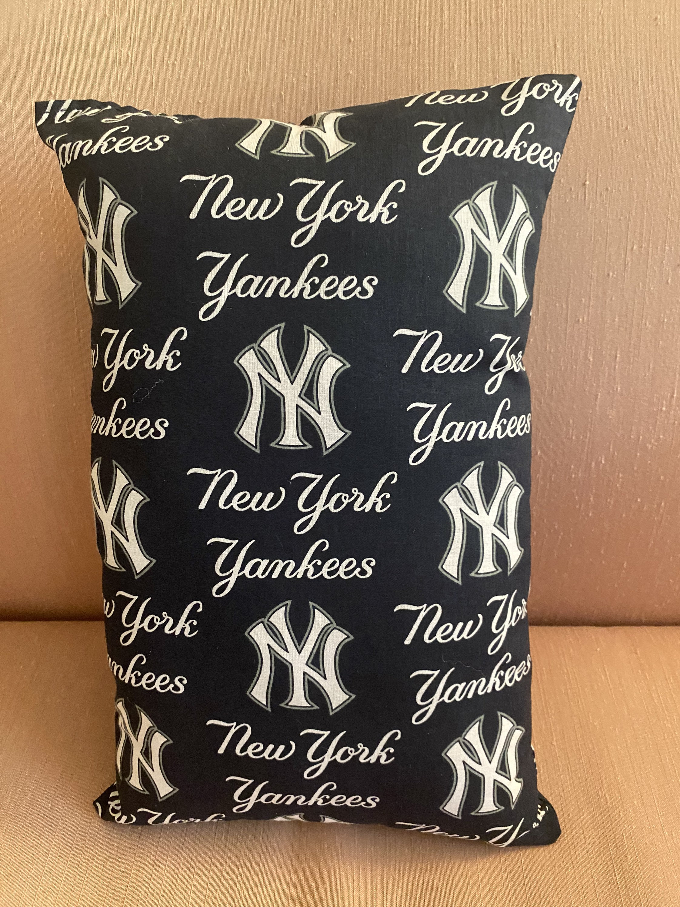 New York Yankees Pillow - Etsy