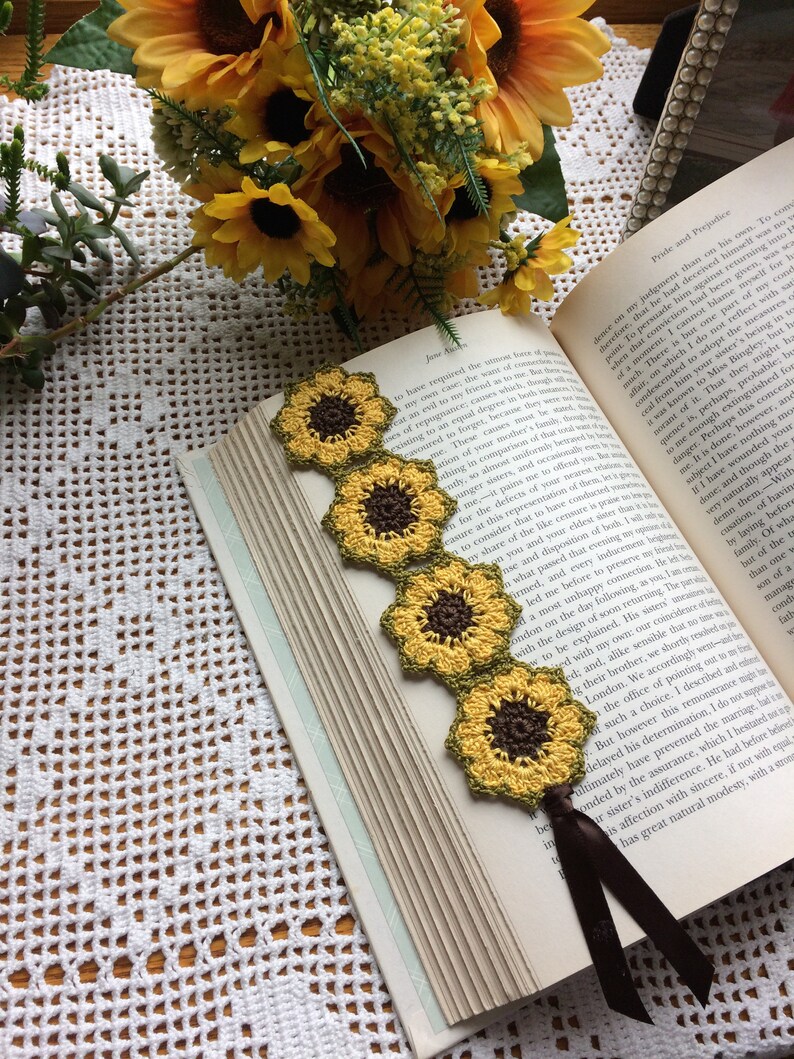 Crochet Bookmark Sunflower Bookmark Bookmark for Mom Flower - Etsy