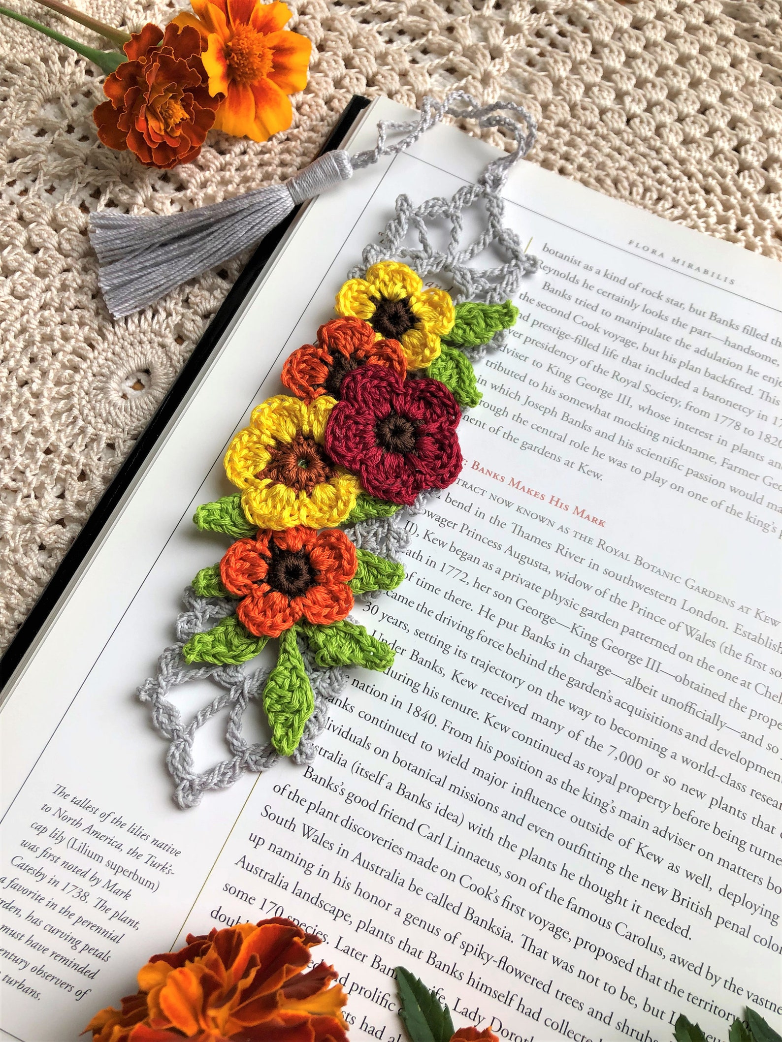 Crochet Bookmark Handmade Bookmark Floral Bouquet Bookmark - Etsy