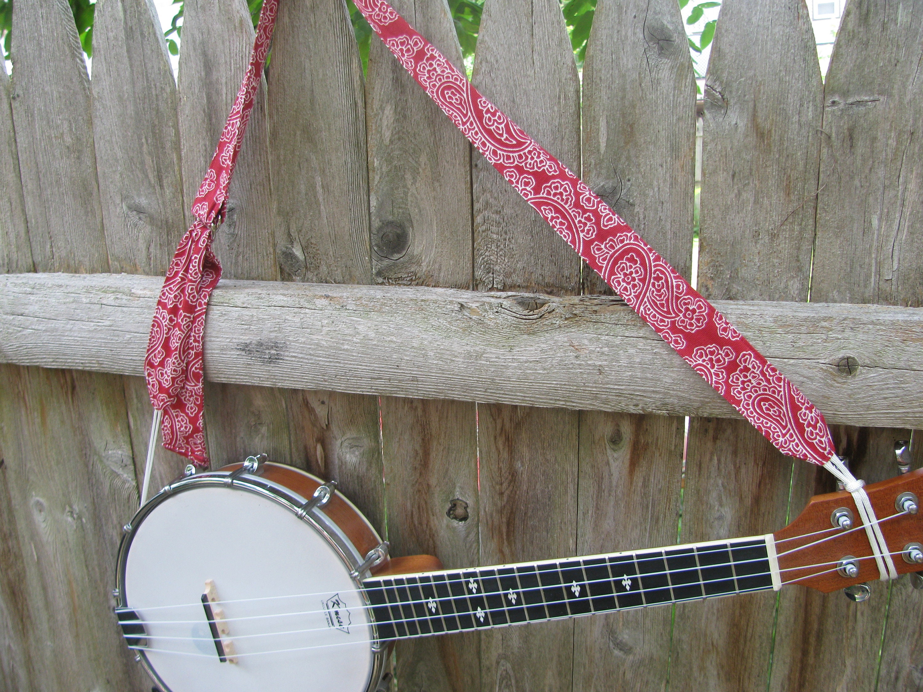 Banjolele Ukulele Strap - Hands Free - Adjustable - Etsy